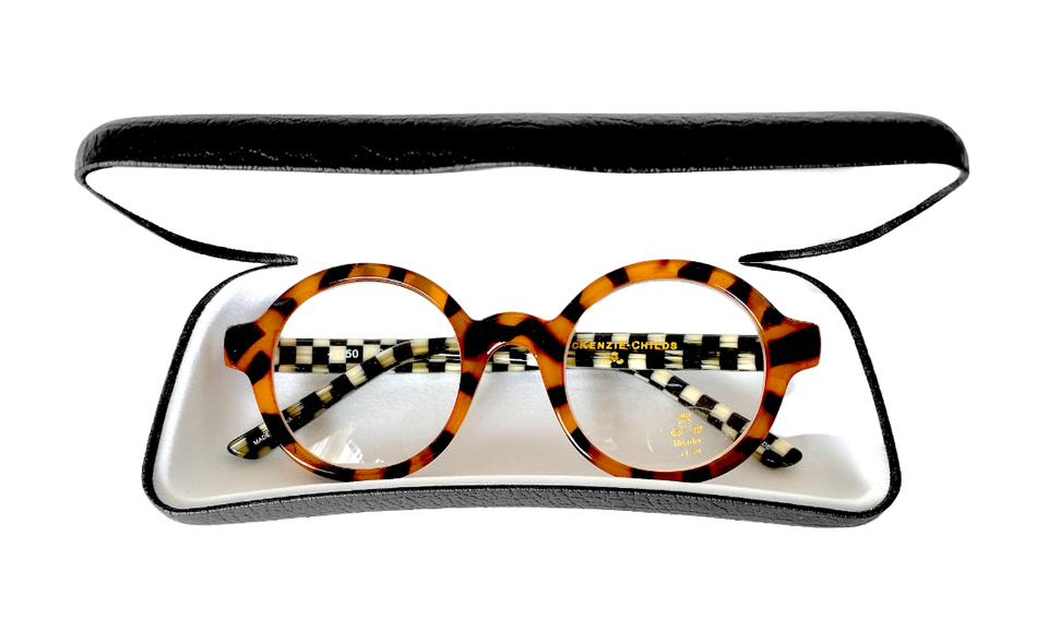 MacKenzie-Childs COURTLY CHECK IRIS READERS GLASSES X 1.5 NEW HARD CASE ...