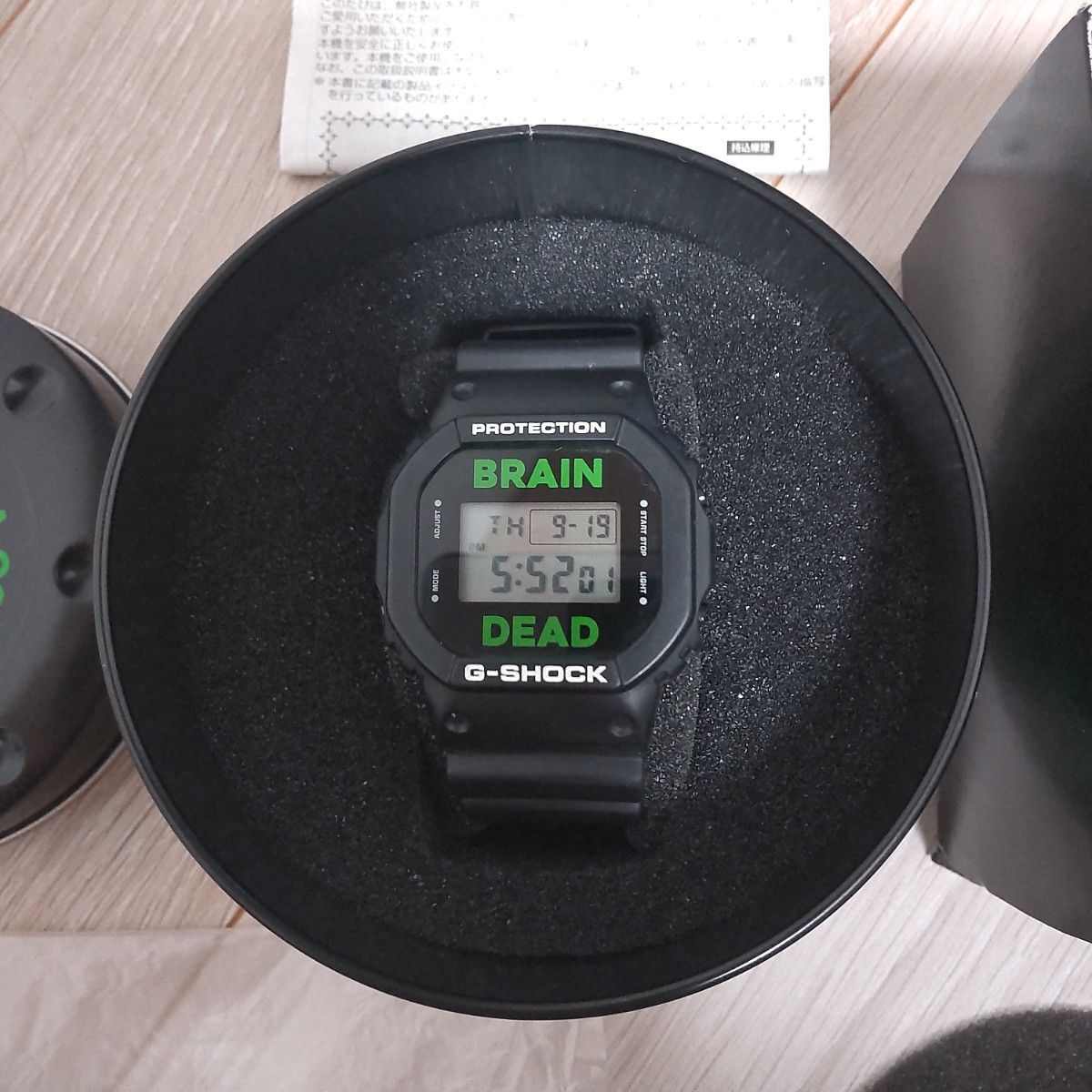 Casio Dw-5600Vt G-Shock Callaway Collaboration BRAIN DEAD | eBay Casio Dw-5600Vt G-Shock Callaway Collaboration BRAIN DEAD | eBay