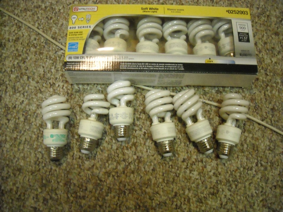 Used Utilitech 60 Watt /13W CFL Fluorescent Bulbs, #0252003 Lot of 12 ...