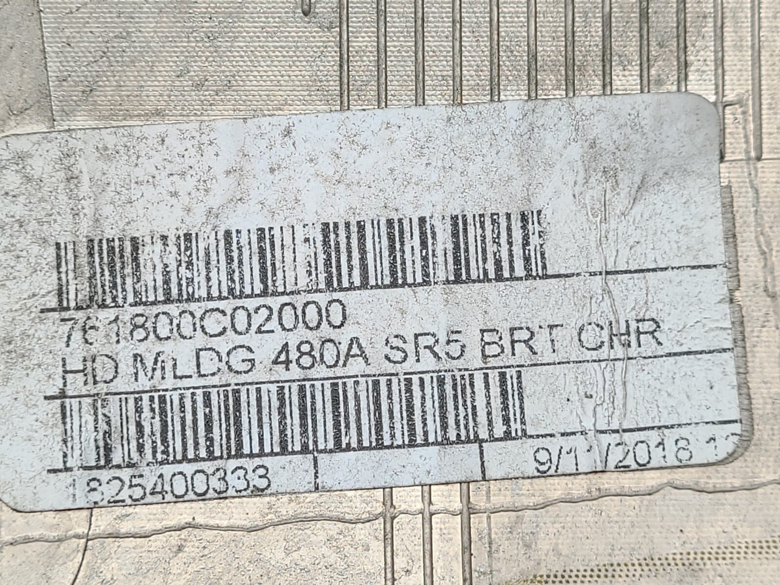 2014-2020 Toyota Tundra Hood Bulge Chrome Molding OEM | 76181-0C010 ...