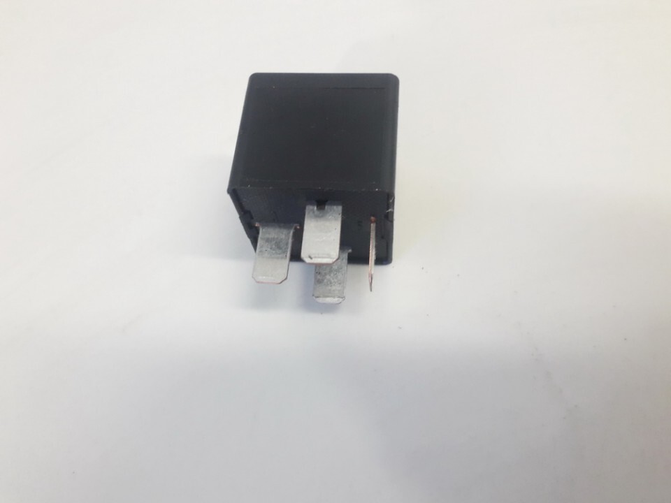 5m5t14b192ca v23136-b1-x66 Relay module for Volvo C30 UK953654-09 | eBay UK