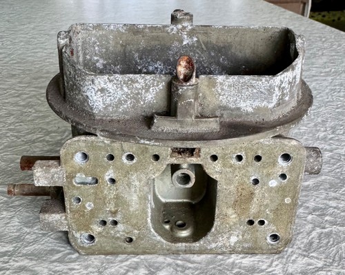 Buick Holley 6528 4 Barrel Carburetor Spread Bore 650 CFM Double Pumper ...