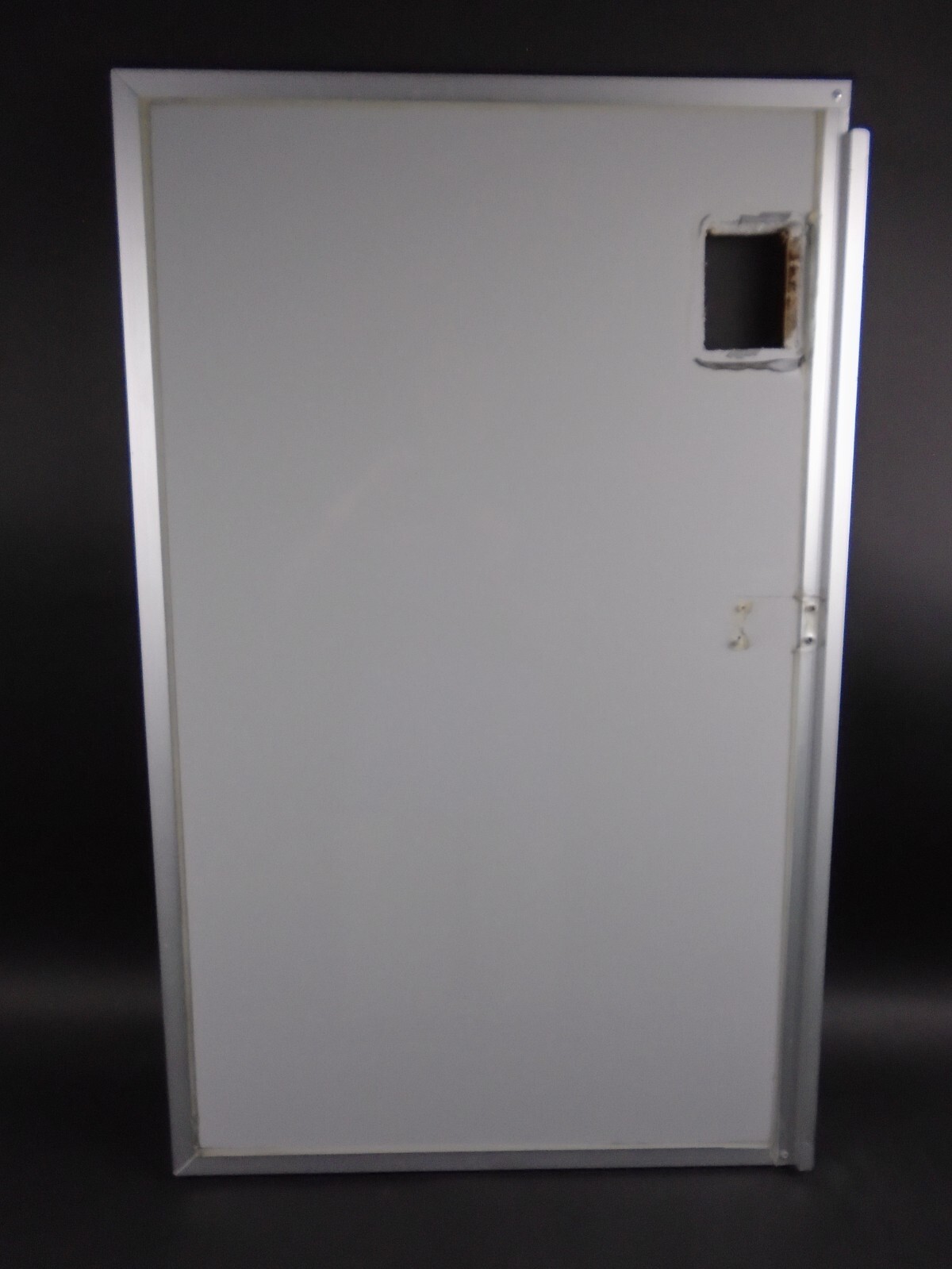 Aliner Expedition Side Entry Door Lower Half Great Condition (20 7/8" x ...