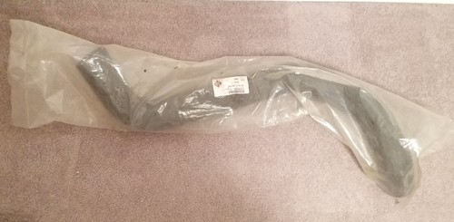 INTERNATIONAL 3882822C1 HOSE FLEXIBLE AIR (CAC) CHARGE AIR COOLER COLD ...
