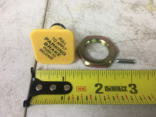 PP1 Valve Assembly Kit with Knob. Excel # EM56360 Ref. # Bendix 286820 ...