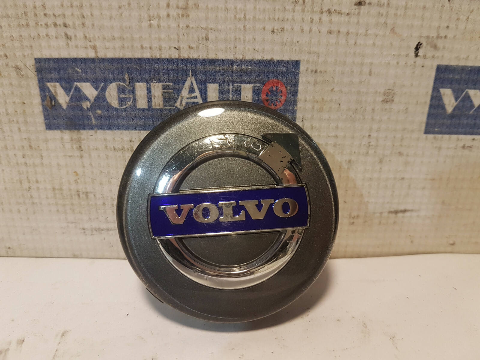 2008-2018 VOLVO V40 V60 S60 V70 XC70 XC60 WHEEL CENTER CAP GREY ...