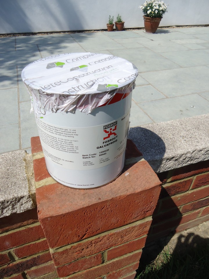 Fosroc Galvafroid - 1.9L size premium galvanising paint new unused ...