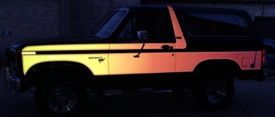 compatible with, 1981 Ford Bronco Free Wheeling Truck Chromatic Stripes ...