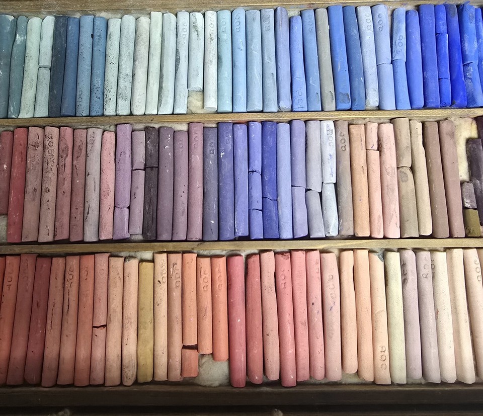 Henri Roche Complete Pastel Set of 450 in Wooden Box, 3 Trays | eBay