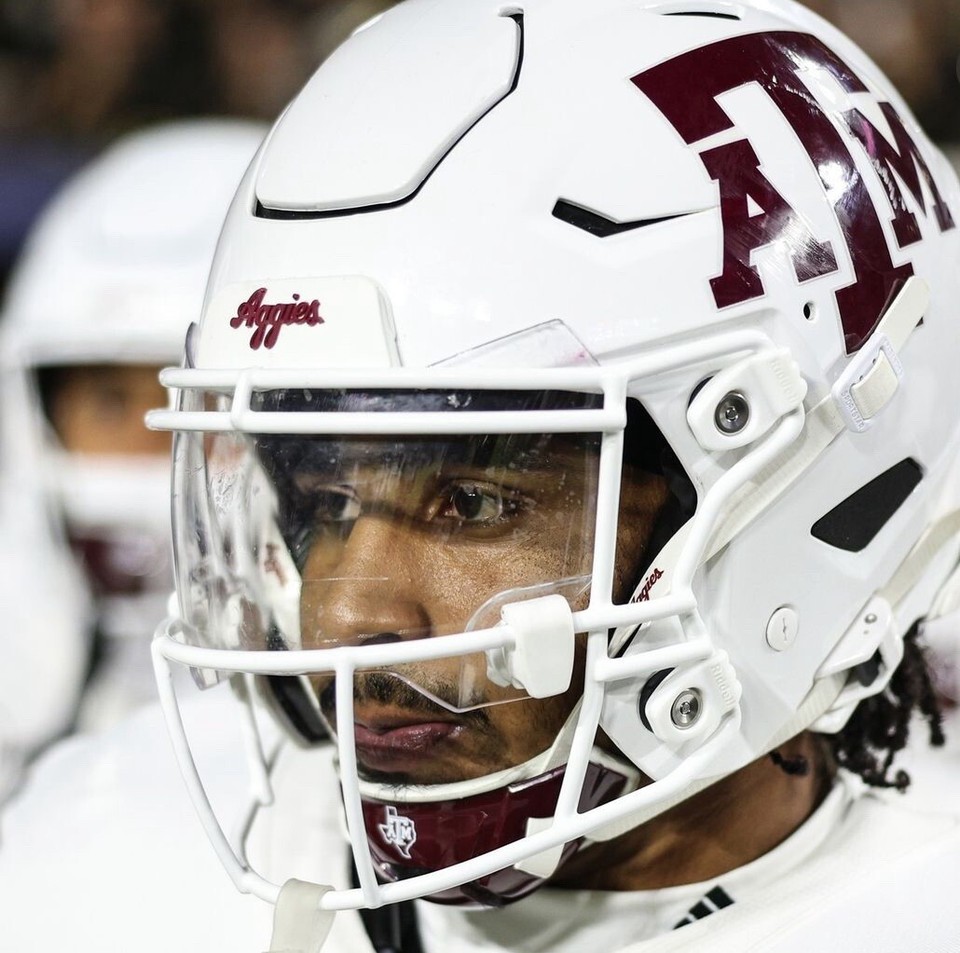 Texas A&M Aggies AllWhite Alternate Riddell Speedflex Football Helmet ...