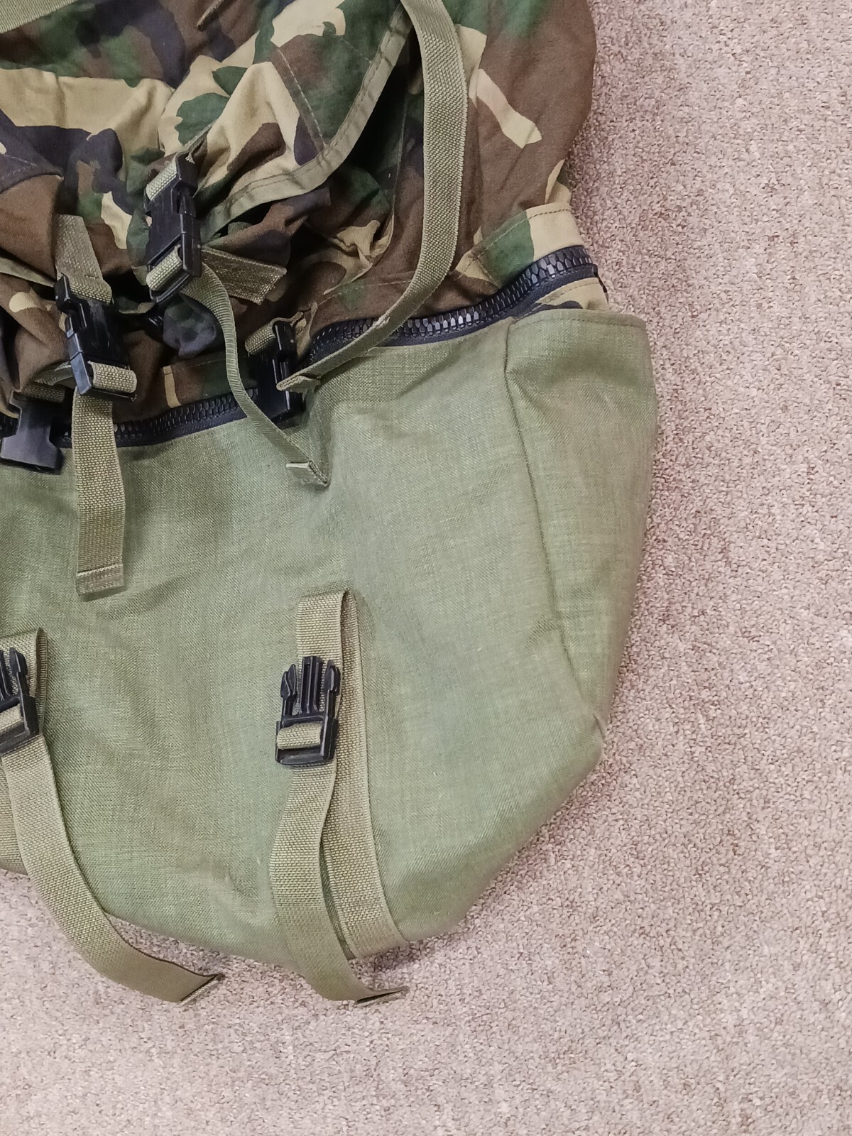 USGI ARMY Green Woodland Camo Equipment 36" Bag Backpack | eBay
