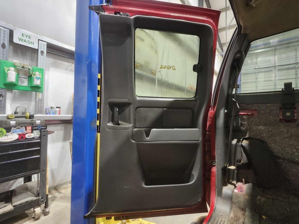 04-07 Chevy Silverado Classic Extended Cab Rear Door Trim Panel Right ...
