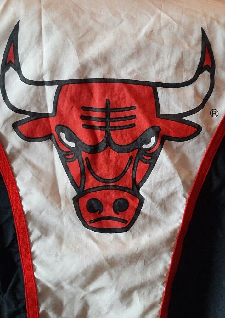 Champion Vintage Chicago Bulls Basketball Warmup Jacket Champion Vintage Chicago Bulls Basketball Warmup Jacket