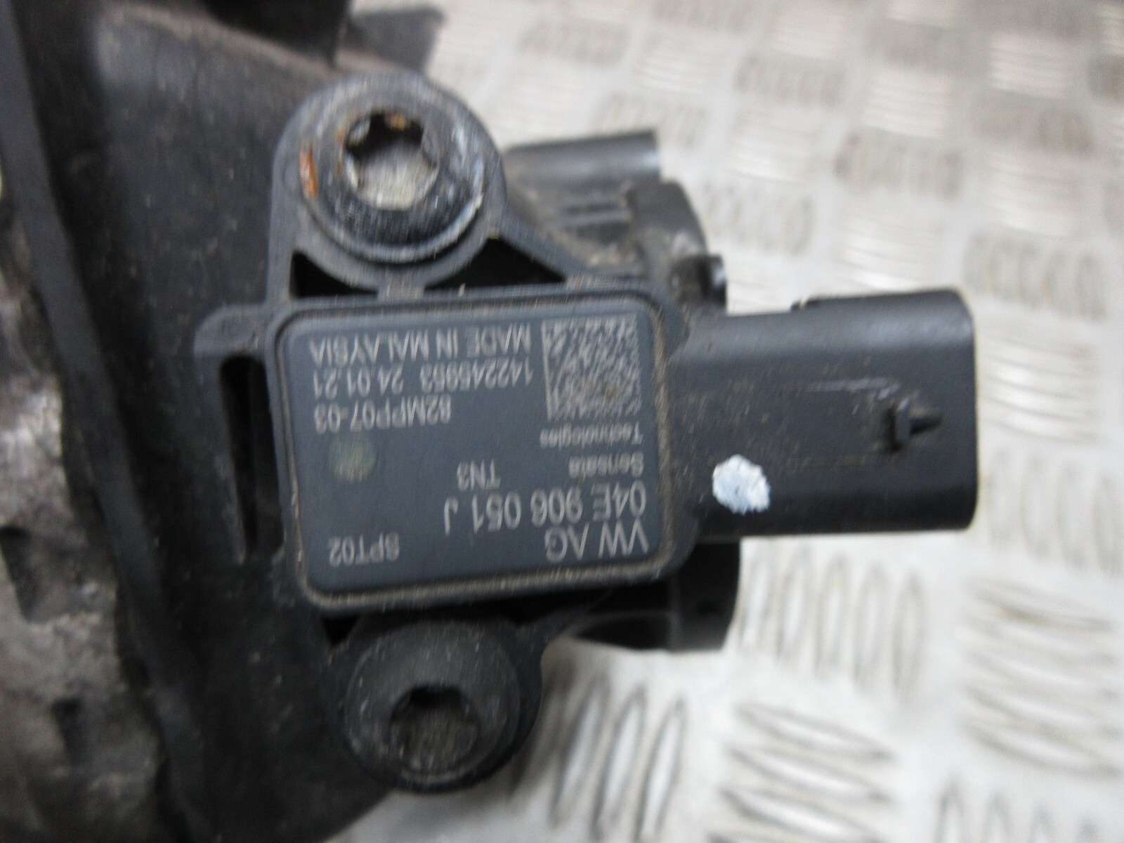 2021 SEAT LEON 1L TSI DLAA INTERCOOLER 05C145785C OEM | eBay UK