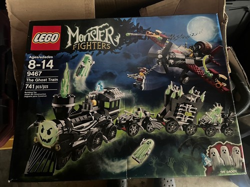 LEGO 9467 - MONSTER FIGHTERS - THE GHOST TRAIN - BRAND NEW 673419167697 ...