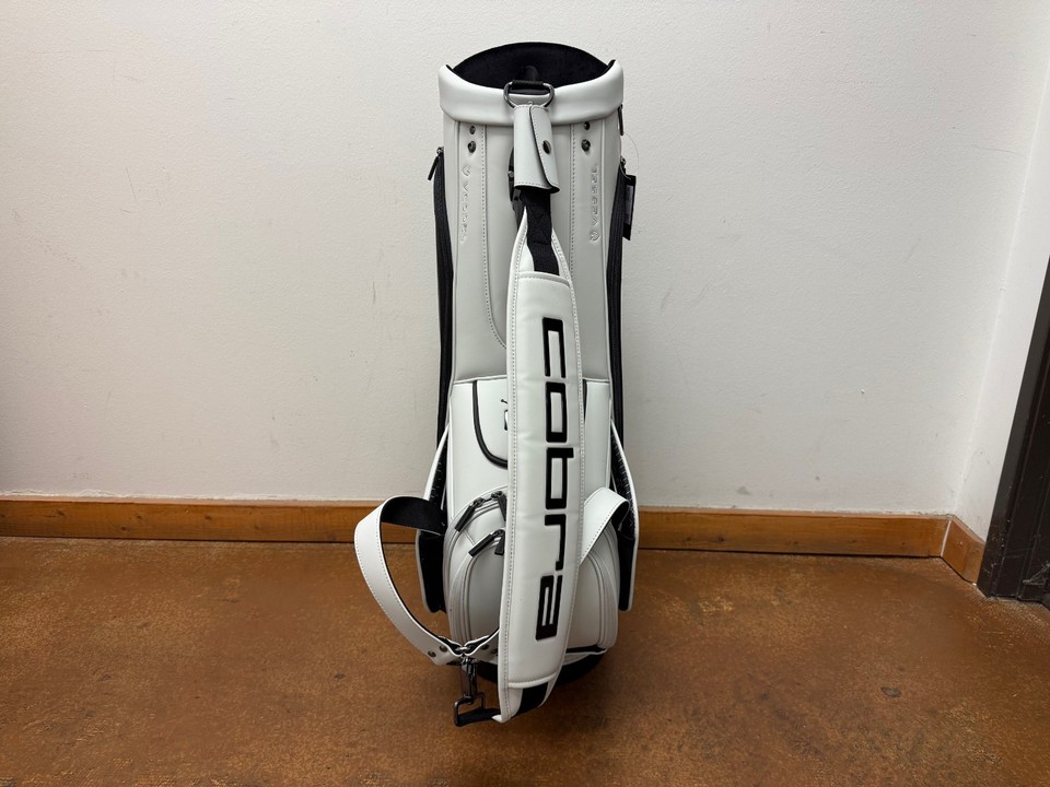 2025 Cobra X Vessel Core 6-Way Staff Bag - Black / Avalanche Gray ...