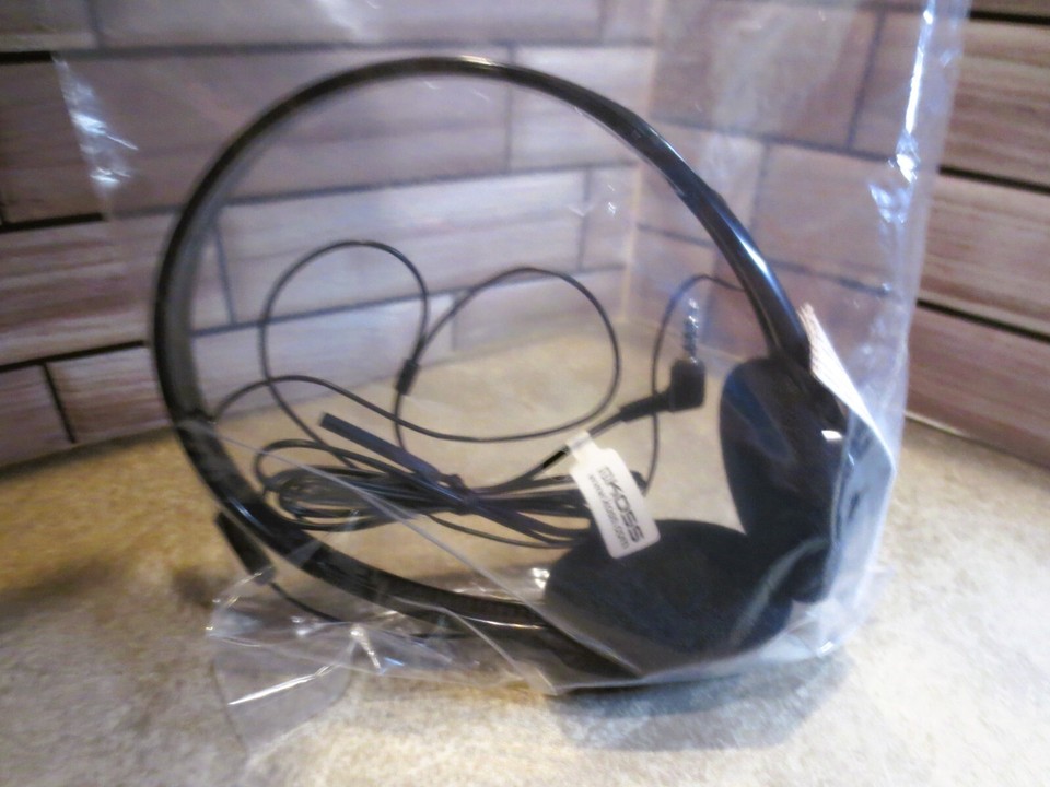 KOSS KPH7iK Headphones with Microphone, In-Line Remote, Adjustable ...