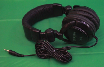 Tascam TH-03 Studio/DJ Headphones Foldable Over Ear Headphones Black | eBay