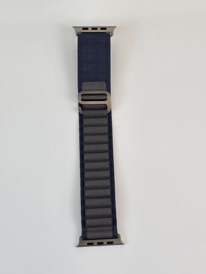 Apple Watch Band - Ultra/ Ultra 2 - Alpine Loop 49mm - Blue - Medium ...