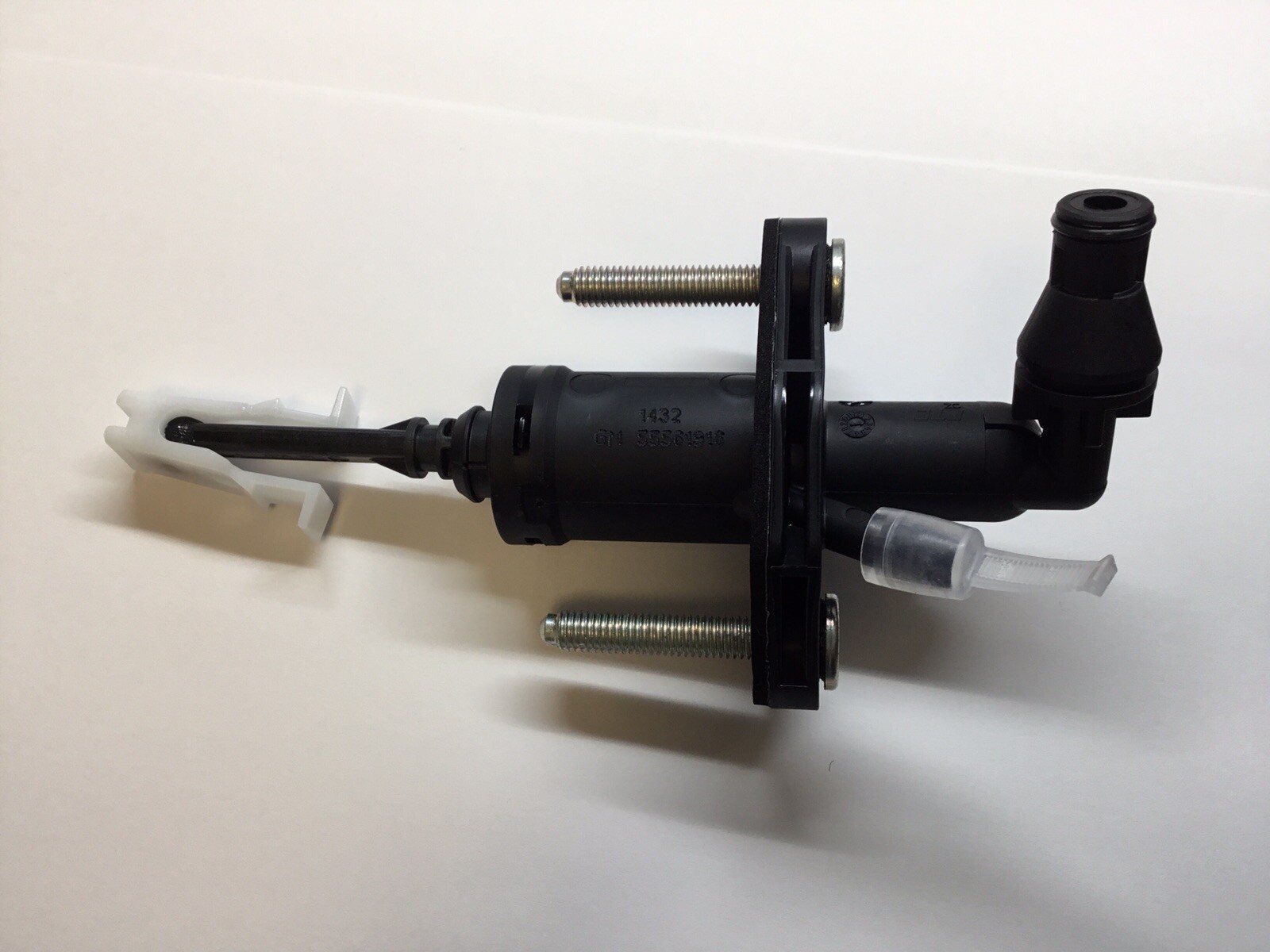 GENUINE CLUTCH MASTER CYLINDER - SAAB 9-3 03 to 14 - 24412669 55579998 ...