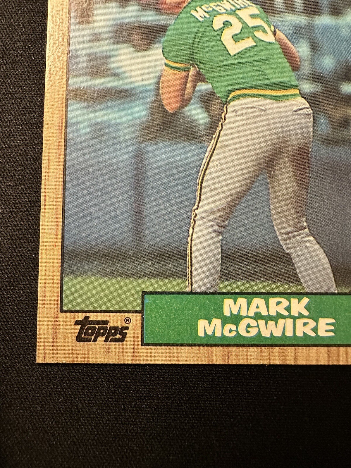 1987 TOPPS MARK MCGWIRE ERROR ROOKIE CARD #366 BLUE CIRCLE YELLOW DOTS ...