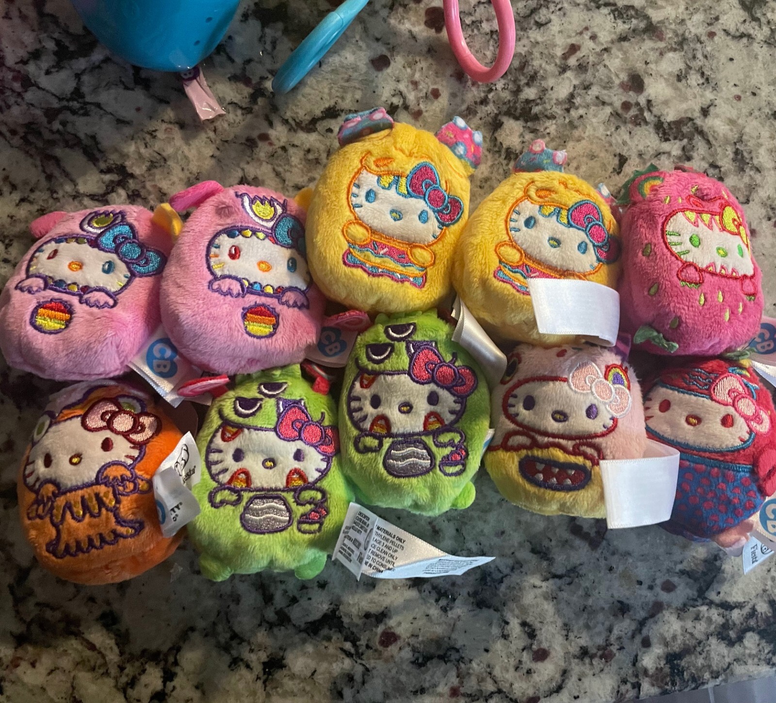 *PICK 1* Hello Kitty SWEET KAIJU Cutie Beans Series 4 Fiesta Toy Sanrio ...