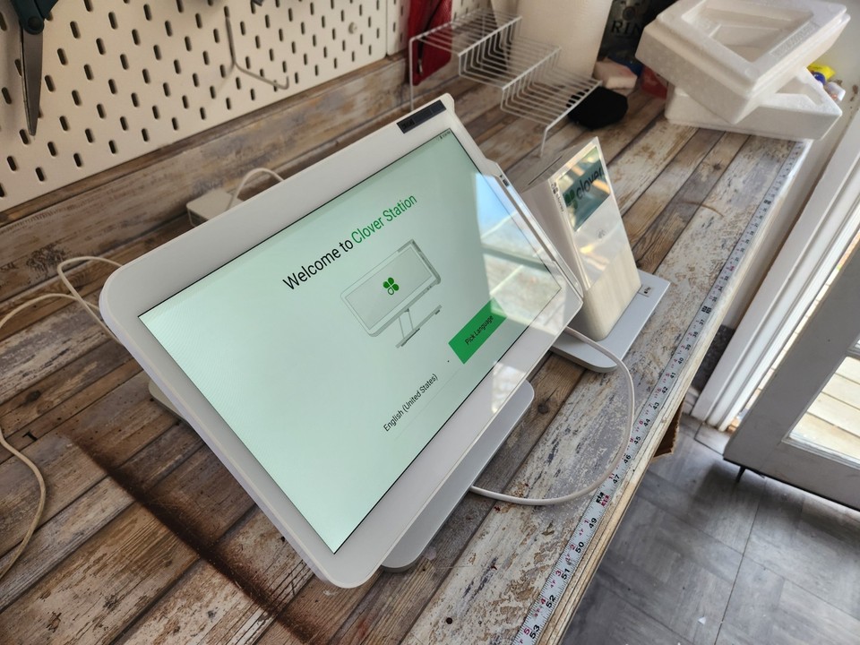 Clover Station C500 POS Point of Sale System + AC Adapter + p550 ...