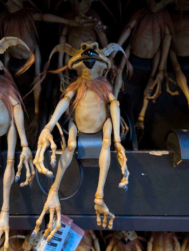 Disney Star Wars Salacious B. Crumb Monkey Lizard Shoulder Figure ...