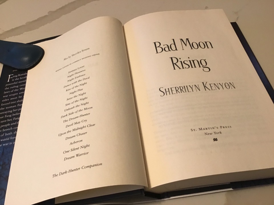 Bad Moon Rising by Sherrilyn Kenyon HCDJ VG FIRST EDITION 9780312369491 ...