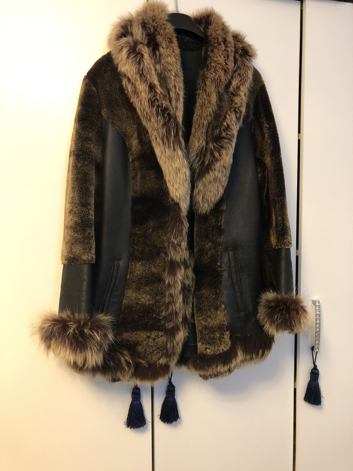real leather shearling coat with silver fox size M - Gem