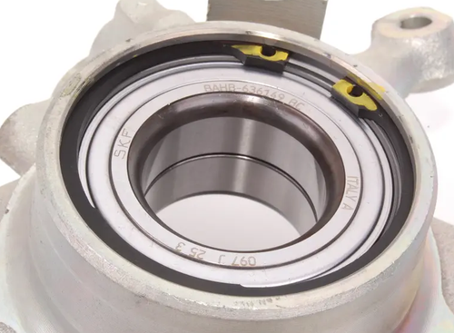 NEW MERCEDES-BENZ C W203 REAR RIGHT AXLE CARRIER A2033504008 NO DUTY TO ...