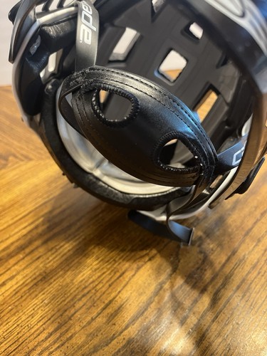 Cascade CPV-R Lacrosse Helmet Major League Lacrosse MLL White Sz M/L | eBay