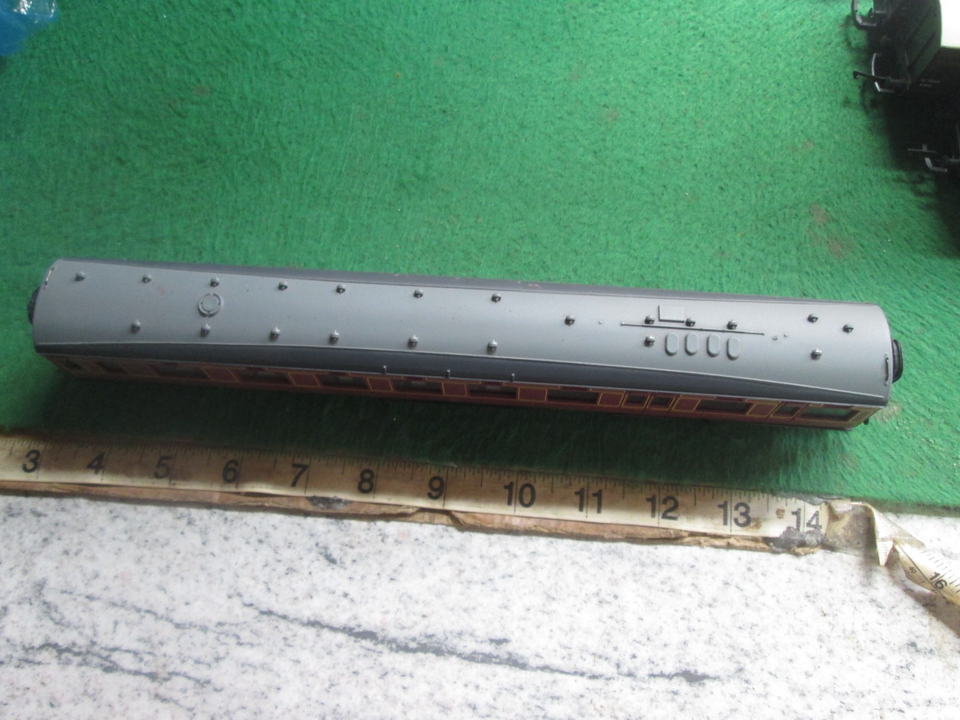 DAPOL LMS 12 WHEEL DINING CAR 10440 (OO-GAUGE) LOT Z65 | eBay UK