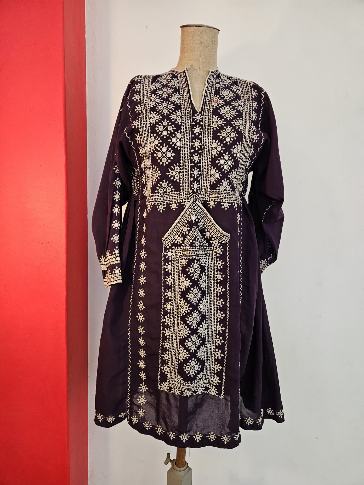 Vintage India Asia Hippie Gypsy HAnd Embroidered Boho… - Gem