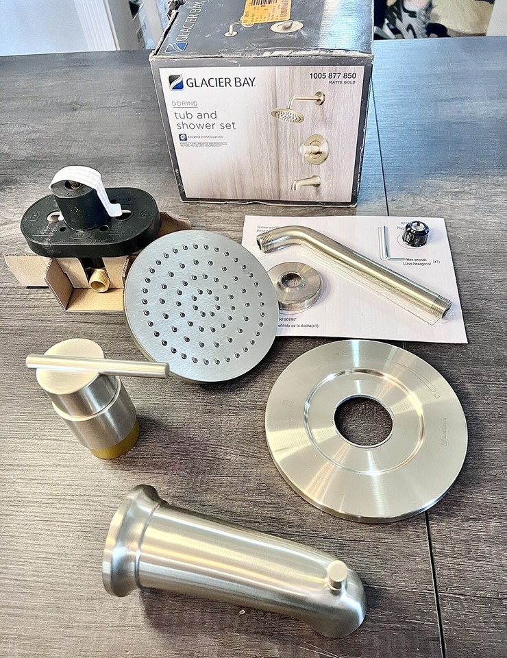 Glacier Bay Dorind Tub & Shower Faucet w/Valve Matte Gold 1-Handle 1005 ...