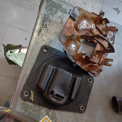 2000 MAZDA MIATA MX-5 OEM AUTOMATIC SHIFT SHIFTER BOOT RUBBER W/PLATE ...