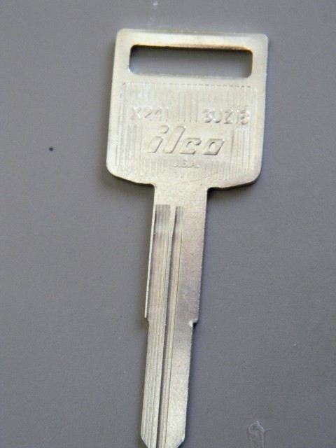 Suzuki Motorcycle Key Blank Suz18- X241 by Ilco - Total 7 Keys for sale ...
