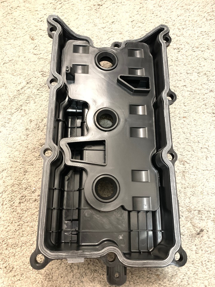 Left & Right Side Engine Valve Covers for Nissan Altima Maxima Quest ...