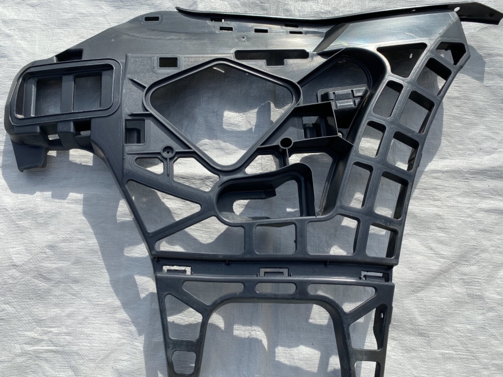 2007-2009 Mercedes Benz GL450 GL550 R rear bumper support bracket ...