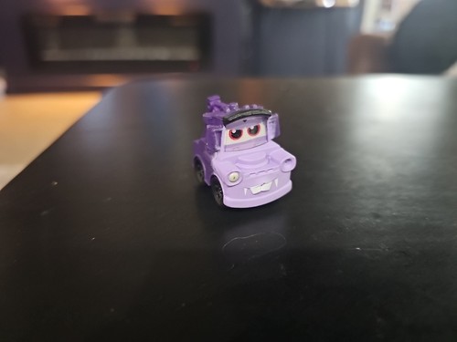 Disney Doorables Haunted Halloween ULTRA RARE Vampire Mater | eBay