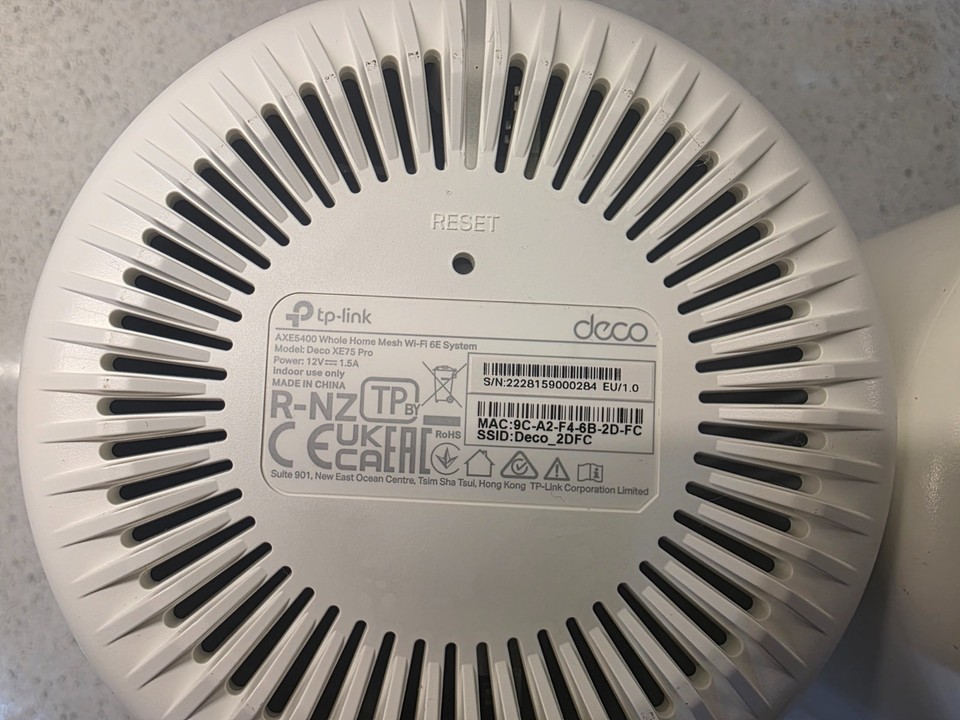 TP-LINK Deco XE75 Pro AXE5400 Tri-Band Mesh Wi-Fi 6E System (DECO XE75 ...