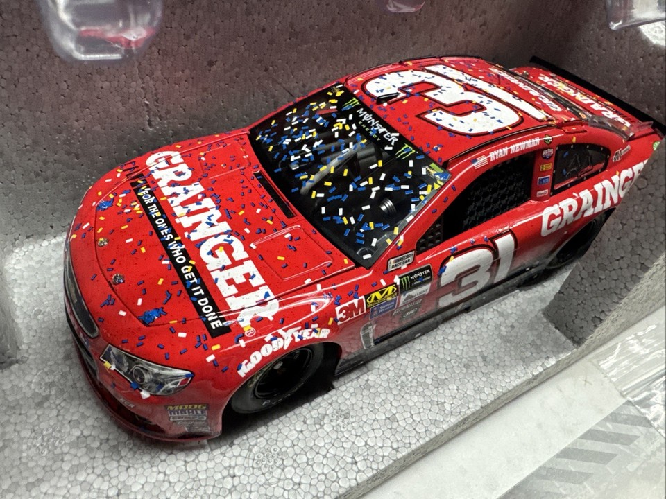 1/24 2017 Ryan Newman Grainger Phoenix Raced Win MINT!! | eBay
