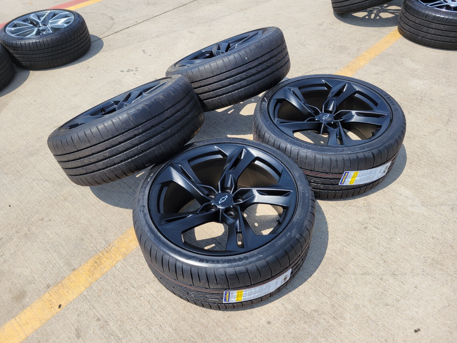 2022 Camaro Ss Black Rims