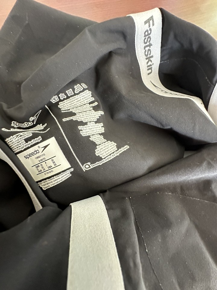 Speedo Fast skin Tech suit - EUC - Size 28 Black Competition Swimsuit ...