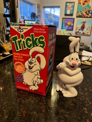 9 inch TRICKS OBESE RABBIT LE Vinyl Figure RON ENGLISH CEREAL KILLER ...
