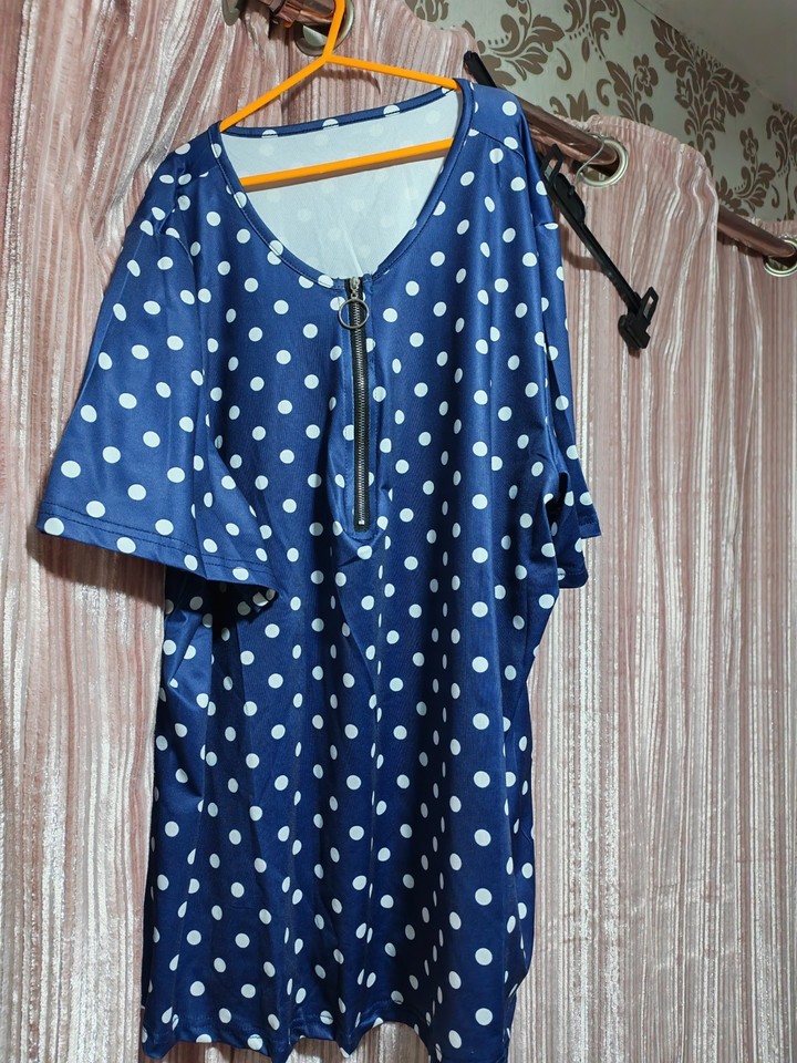 Navy And White Polka Dot Top, Stretchy Material Size 2xl, New In ...