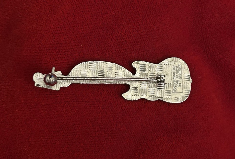 HARD ROCK CAFE PIN KURT COBAIN DEAD ROCKER GUITAR SERIES LAS VEGAS PIN ...