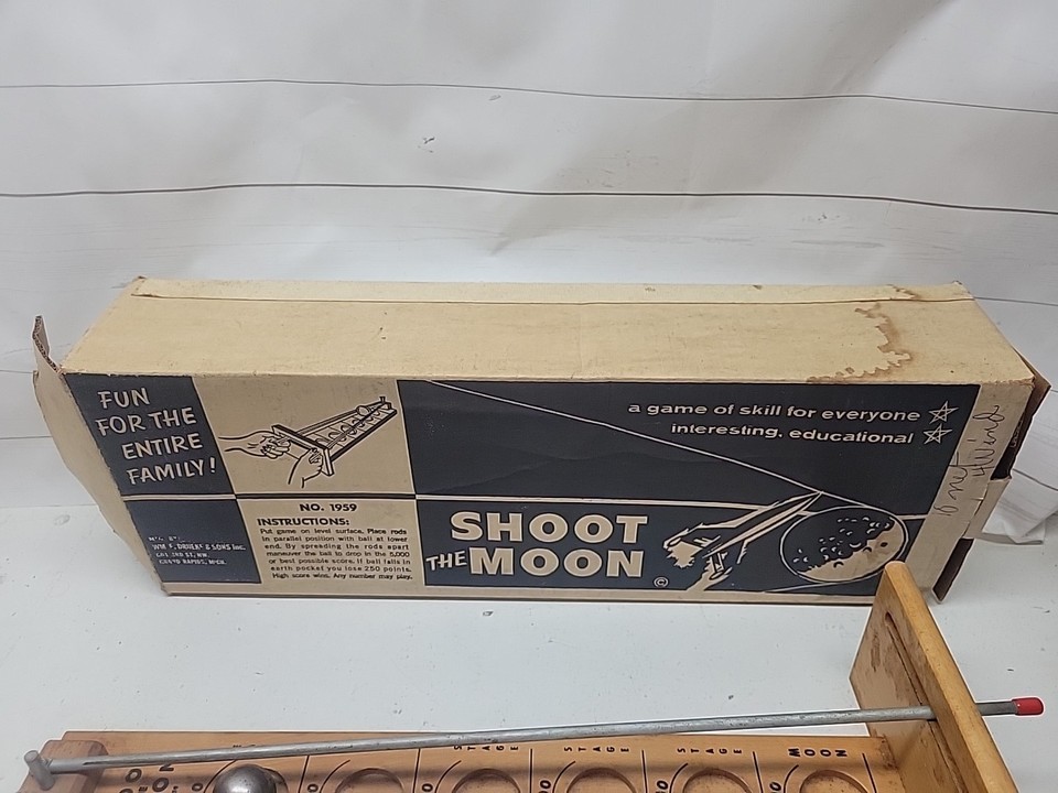 Vintage WM Drueke Shoot The Moon Wooden Tabletop Strategy Game Original ...