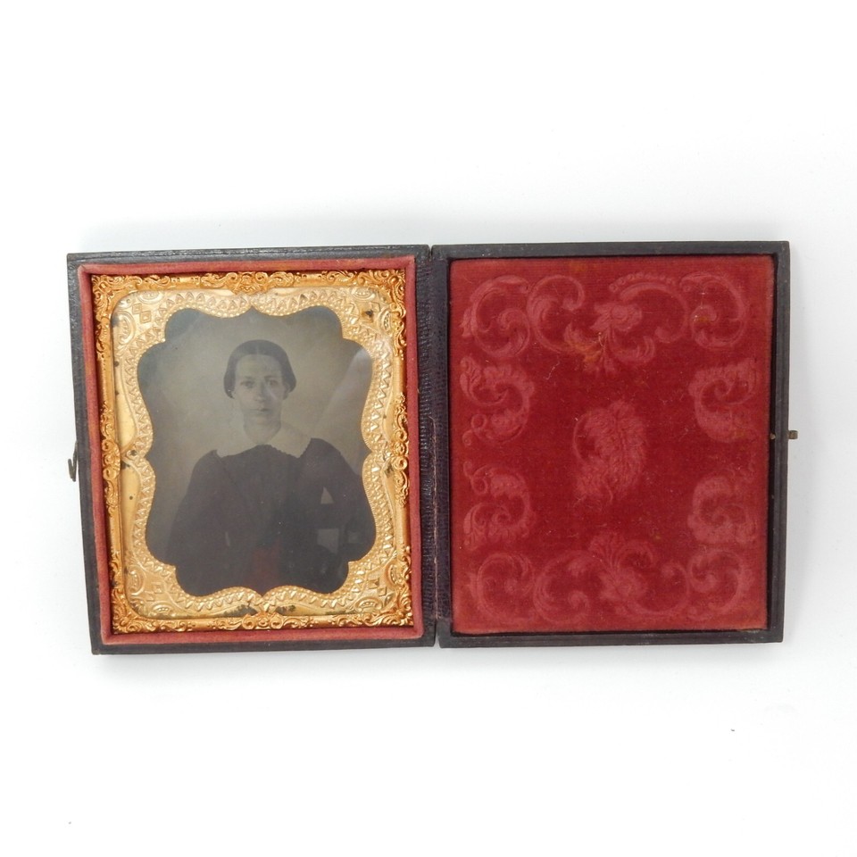 Antique Tin Type & Ambrotype (Lot of 2) Women in Embossed Leather Case ...