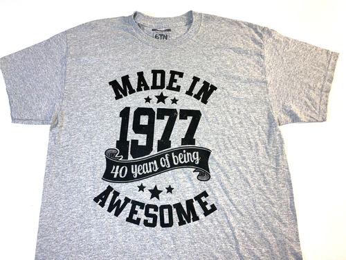 Made In 1977 Celebrating 40 Years Being Awesome Birthday Year T-Shirt ...